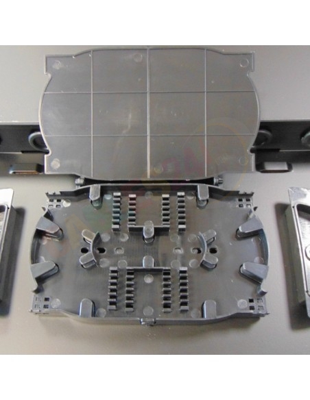Fiber Optic Splice Tray 19'' 1U 24 x LC OM3 multimode Duplex